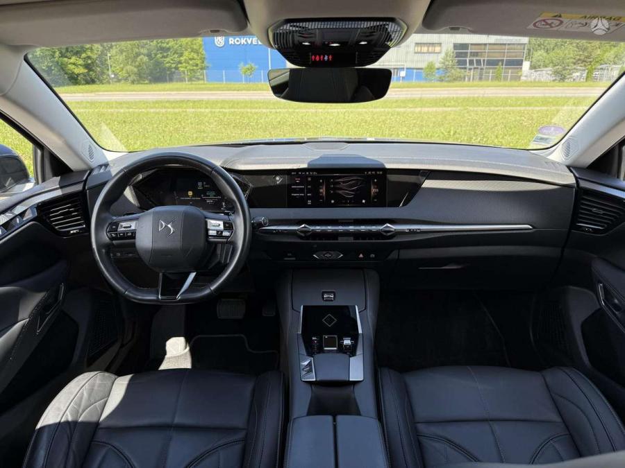 Grey DS 4 2023 in Panevezys, with an engine capacity of 1.60 L and mileage of 199 thousand km for 15990 €, photo 19 on AUTOMOTO.COM.LV