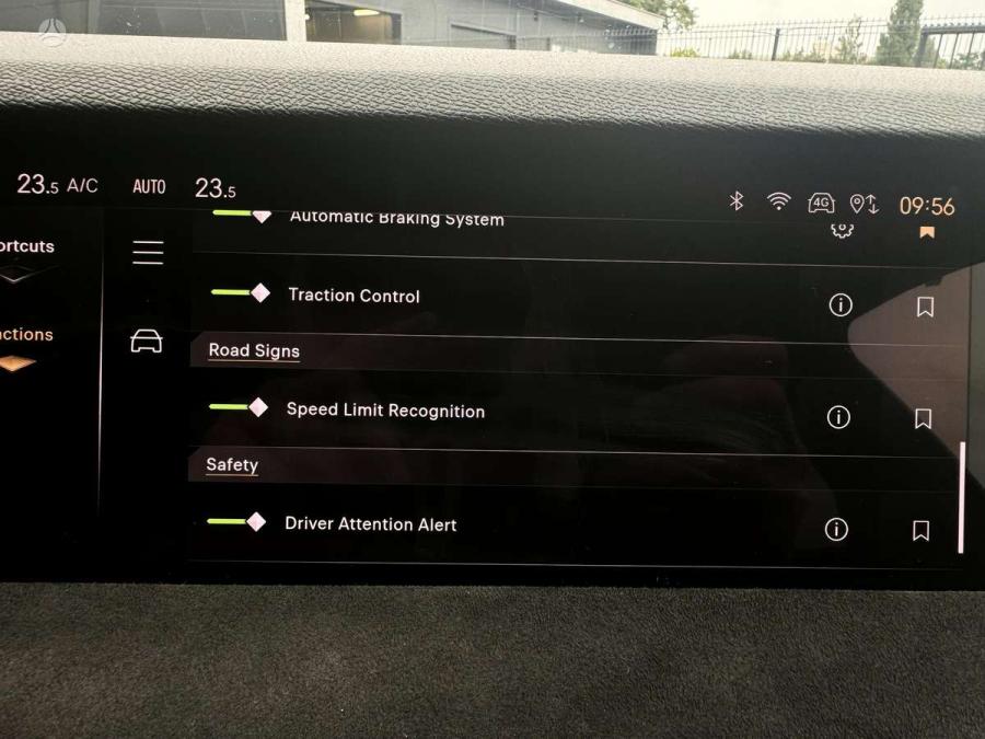Grey DS 4 2023 in Kaunas, with an engine capacity of 1.20 L and mileage of 110 thousand km for 17900 €, photo 16 on AUTOMOTO.COM.LV