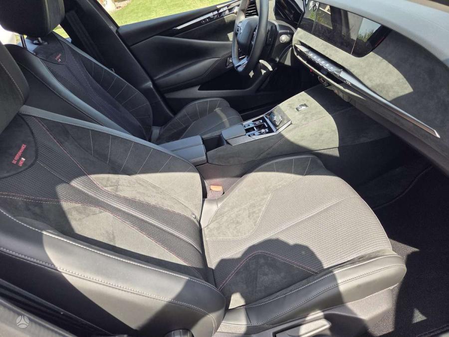 Grey DS 4 2023 in Kaunas, with an engine capacity of 1.60 L and mileage of 17 thousand km for 16800 €, photo 11 on AUTOMOTO.COM.LV