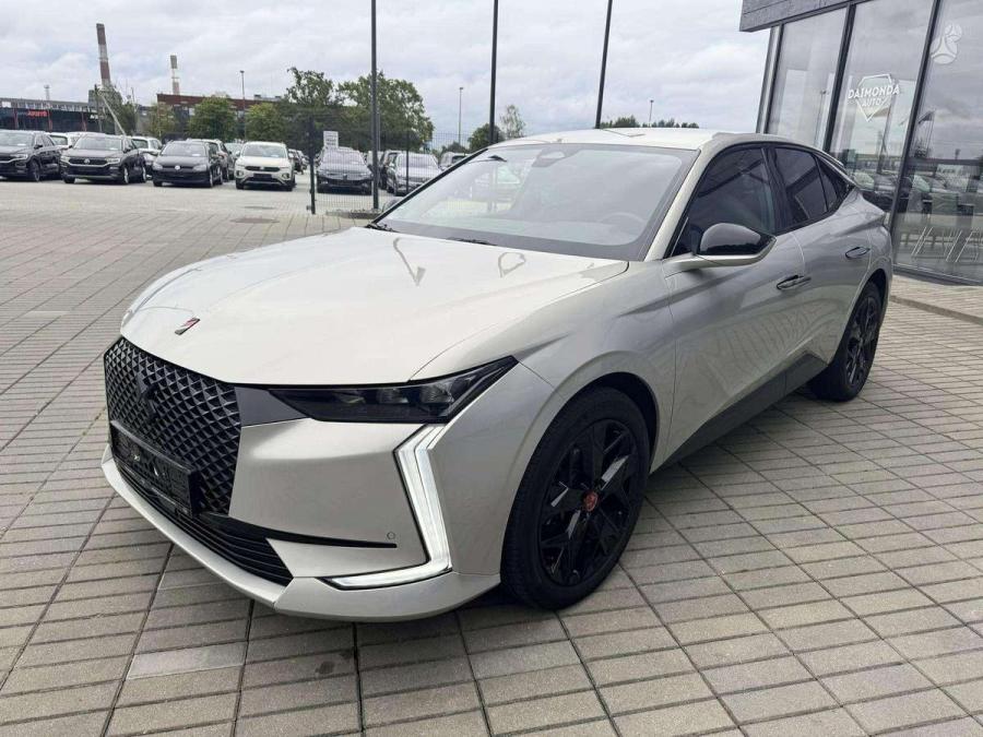 Серый DS 4 2023 в Каунас, объемом двигателя 1.20 л и пробегом 110 тыс. км за 16300 €, фото 1 на AUTOMOTO.COM.LV