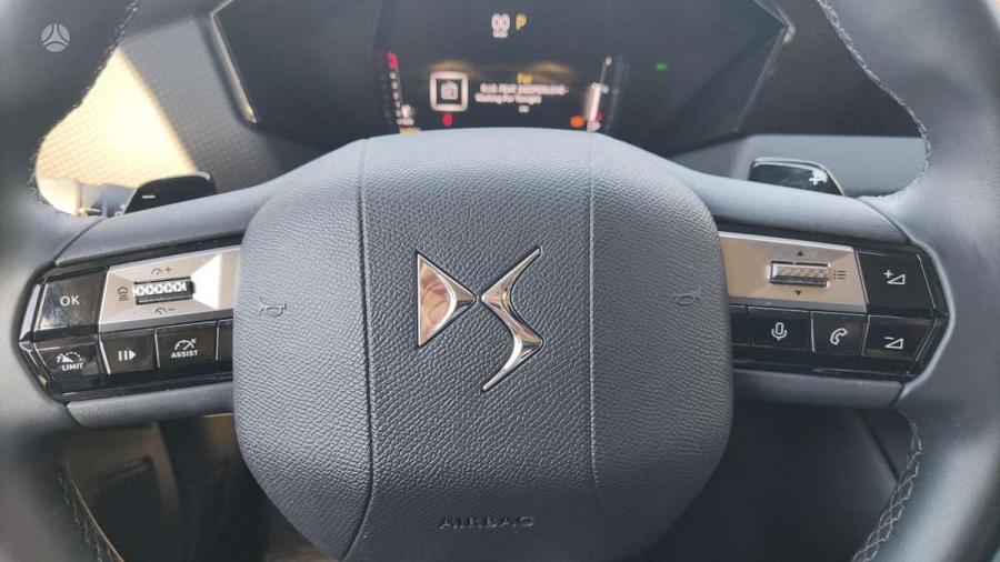 Grey DS 4 2024 in Klaipeda, with an engine capacity of 1.50 L and mileage of 16 thousand km for 29754 €, photo 15 on AUTOMOTO.COM.LV