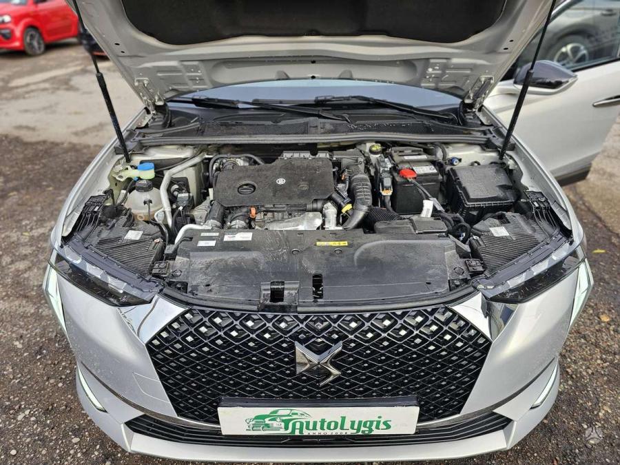 Grey DS 4 2024 in Klaipeda, with an engine capacity of 1.50 L and mileage of 16 thousand km for 29754 €, photo 28 on AUTOMOTO.COM.LV