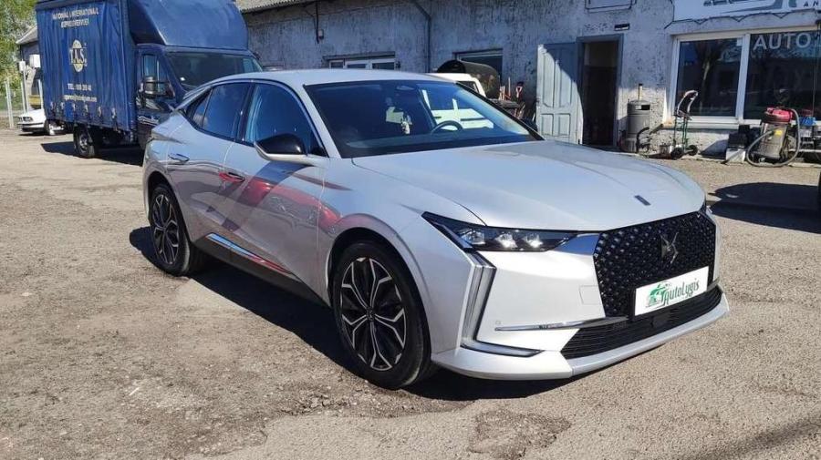DS 4 2024 in Klaipeda, with an engine capacity of 1.50 L and mileage of 16 thousand km for 29754 €, photo 5 on AUTOMOTO.COM.LV