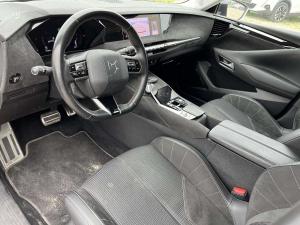 White DS 4 2023 in Vilnius, with an engine capacity of 1.20 L and mileage of 151 thousand km for 15670 €, photo 12 on AUTOMOTO.COM.LV