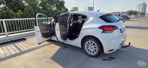 White DS 4 2016 in Vilnius, with an engine capacity of 1.60 L and mileage of 153 thousand km for 5600 €, photo 27 on AUTOMOTO.COM.LV