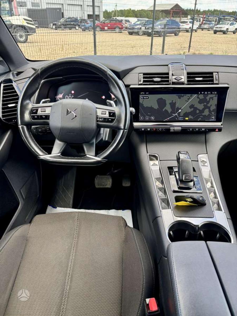 Black DS 7 2023 in Taurage, with an engine capacity of 1.50 L and mileage of 190 thousand km for 19400 €, photo 19 on AUTOMOTO.COM.LV