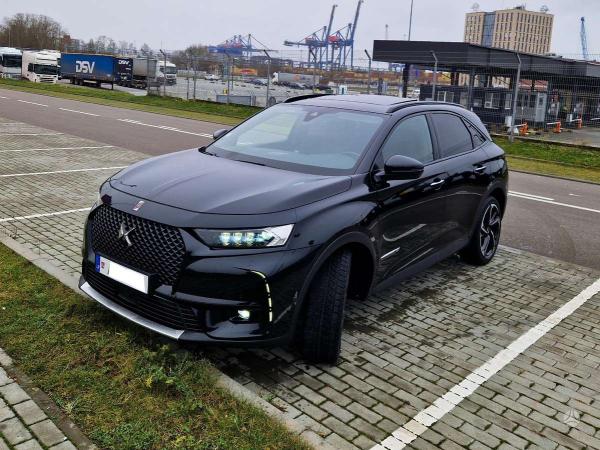 Black DS 7 Crossback 2018 in Klaipeda, with an engine capacity of 2.00 L and mileage of 249 thousand km for 19999 €, photo 1 on AUTOMOTO.COM.LV