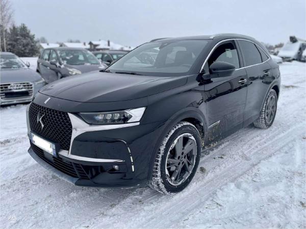 Melns DS 7 Crossback 2018 Tauragė, ar dzinēja tilpumu 2.00 L un nobraukumu 163 tūkst. km par 15500 €, foto 1 vietnē AUTOMOTO.COM.LV