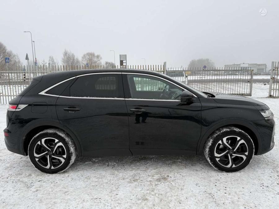 Черный DS 7 Crossback 2022 в Мариямполе, объемом двигателя 1.50 л и пробегом 175 тыс. км за 17539 €, фото 4 на AUTOMOTO.COM.LV