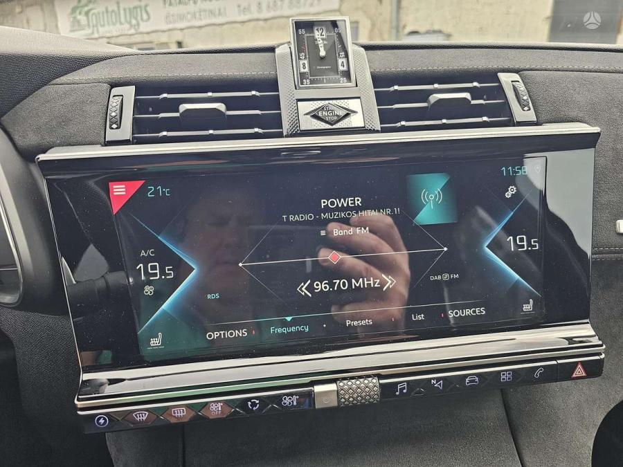 Черный DS 7 Crossback 2022 в Клайпеда, объемом двигателя 1.60 л и пробегом 177 тыс. км за 20558 €, фото 17 на AUTOMOTO.COM.LV