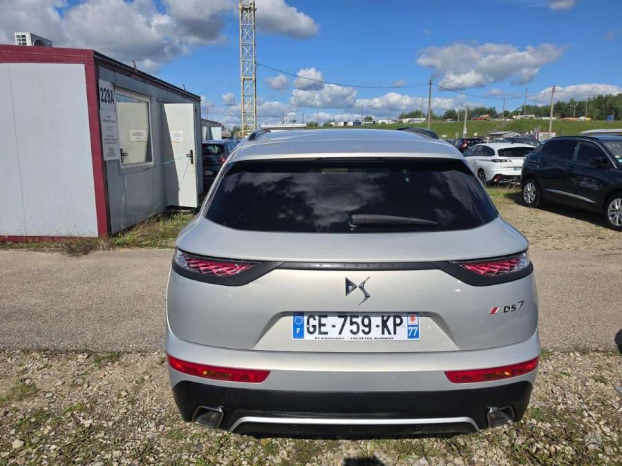 Melns DS 7 Crossback 2022 Viļņa, ar dzinēja tilpumu 1.60 L un nobraukumu 116 tūkst. km par 18029 €, foto 7 vietnē AUTOMOTO.COM.LV