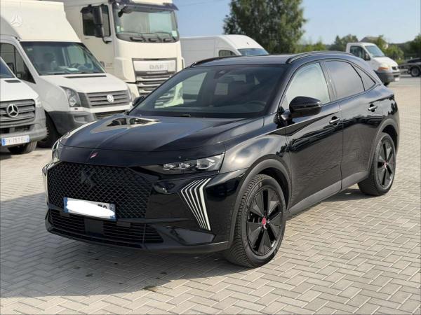 Melns DS 7 Crossback 2023 Tauragė, ar dzinēja tilpumu 1.50 L un nobraukumu 211 tūkst. km par 16900 €, foto 1 vietnē AUTOMOTO.COM.LV