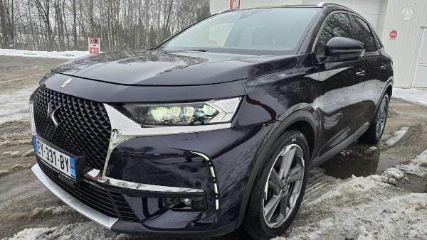 Blue DS 7 Crossback 2020 in Kaunas, with an engine capacity of 1.60 L and mileage of 82 thousand km for 21200 €, photo 1 on AUTOMOTO.COM.LV