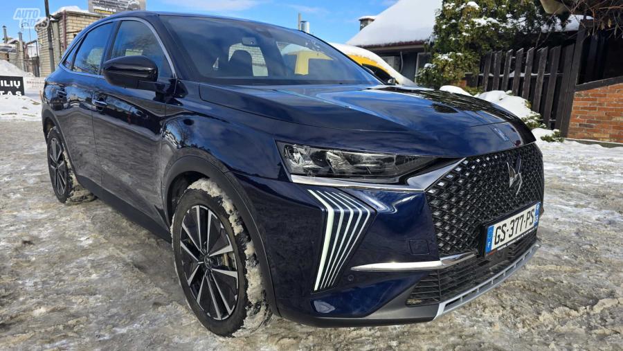 Blue DS 7 Crossback 2023 in Kaunas, with an engine capacity of 1.60 L and mileage of 57 thousand km for 25200 €, photo 3 on AUTOMOTO.COM.LV