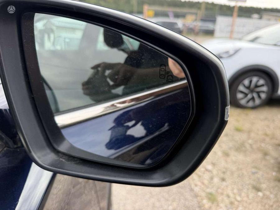 Zils DS 7 Crossback 2023 Viļņa, ar dzinēja tilpumu 1.50 L un nobraukumu 201 tūkst. km par 18890 €, foto 17 vietnē AUTOMOTO.COM.LV