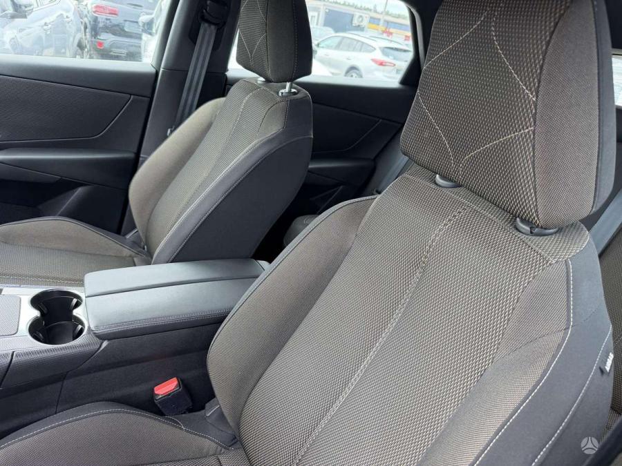 Zils DS 7 Crossback 2023 Viļņa, ar dzinēja tilpumu 1.50 L un nobraukumu 201 tūkst. km par 18890 €, foto 21 vietnē AUTOMOTO.COM.LV