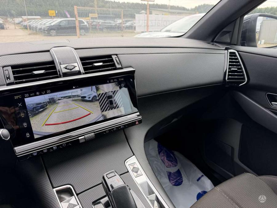 Zils DS 7 Crossback 2023 Viļņa, ar dzinēja tilpumu 1.50 L un nobraukumu 201 tūkst. km par 18890 €, foto 26 vietnē AUTOMOTO.COM.LV