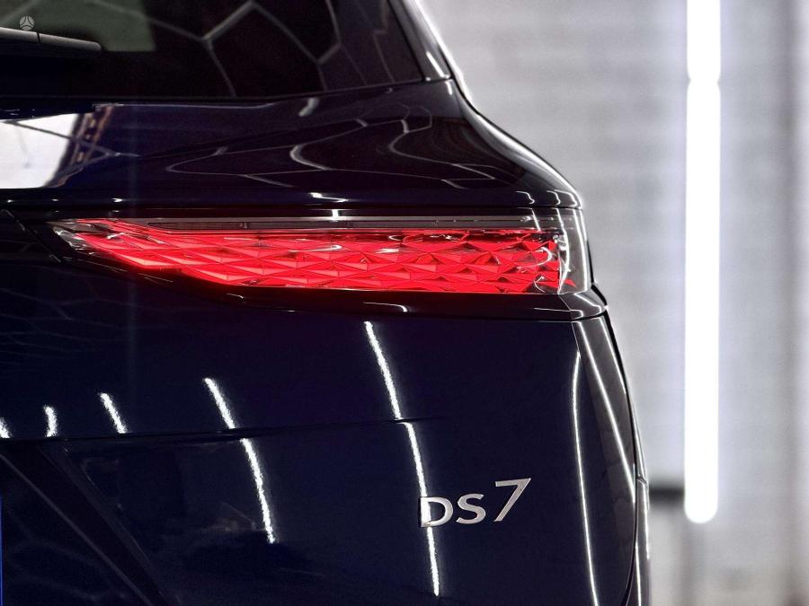 Синий DS 7 Crossback 2023 в Таураге, объемом двигателя 1.50 л и пробегом 146 тыс. км за 21500 €, фото 28 на AUTOMOTO.COM.LV