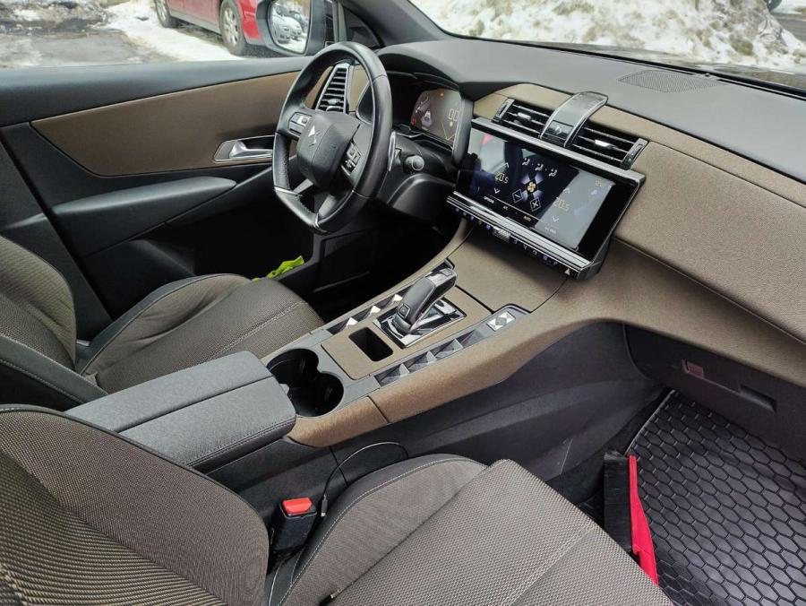 Brown DS 7 Crossback 2019 in Vilnius, with an engine capacity of 2.00 L and mileage of 144 thousand km for 16250 €, photo 10 on AUTOMOTO.COM.LV