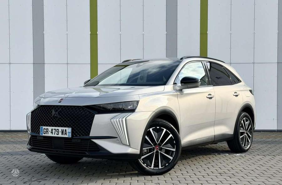 Brūns DS 7 Crossback 2023 Tauragė, ar dzinēja tilpumu 1.60 L un nobraukumu 22 tūkst. km par 29900 €, foto 3 vietnē AUTOMOTO.COM.LV