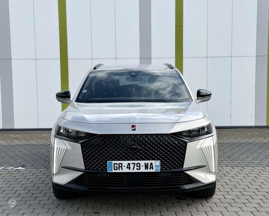 Brūns DS 7 Crossback 2023 Tauragė, ar dzinēja tilpumu 1.60 L un nobraukumu 22 tūkst. km par 29900 €, foto 4 vietnē AUTOMOTO.COM.LV