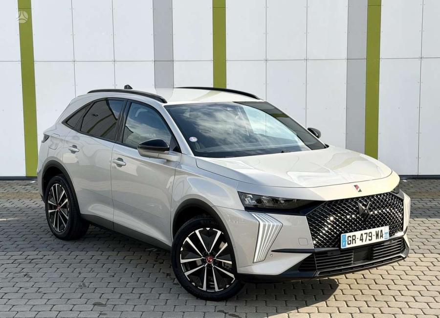Brūns DS 7 Crossback 2023 Tauragė, ar dzinēja tilpumu 1.60 L un nobraukumu 22 tūkst. km par 29900 €, foto 9 vietnē AUTOMOTO.COM.LV