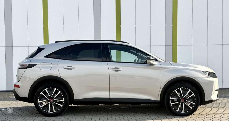 Brūns DS 7 Crossback 2023 Tauragė, ar dzinēja tilpumu 1.60 L un nobraukumu 22 tūkst. km par 29900 €, foto 10 vietnē AUTOMOTO.COM.LV