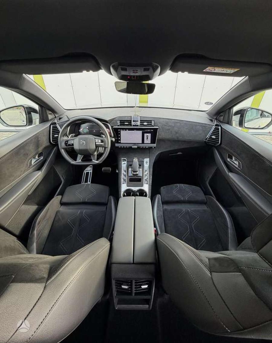 Brūns DS 7 Crossback 2023 Tauragė, ar dzinēja tilpumu 1.60 L un nobraukumu 22 tūkst. km par 29900 €, foto 28 vietnē AUTOMOTO.COM.LV