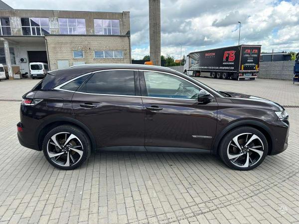 DS 7 Crossback 2018 in Taurage, with an engine capacity of 2.00 L and mileage of 121 thousand km for 16800 €, photo 8 on AUTOMOTO.COM.LV