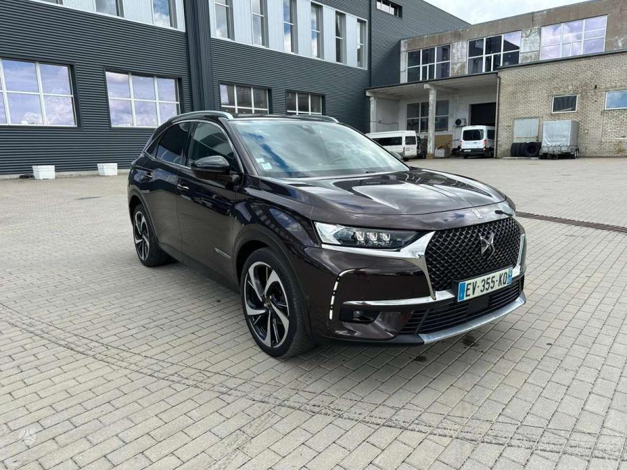DS 7 Crossback 2018 Tauragė, ar dzinēja tilpumu 2.00 L un nobraukumu 121 tūkst. km par 16800 €, foto 1 vietnē AUTOMOTO.COM.LV