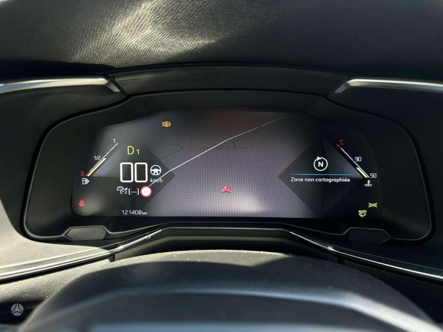 DS 7 Crossback 2018 Tauragė, ar dzinēja tilpumu 2.00 L un nobraukumu 121 tūkst. km par 16800 €, foto 29 vietnē AUTOMOTO.COM.LV