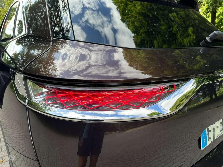 DS 7 Crossback 2018 Tauragė, ar dzinēja tilpumu 2.00 L un nobraukumu 121 tūkst. km par 16800 €, foto 9 vietnē AUTOMOTO.COM.LV
