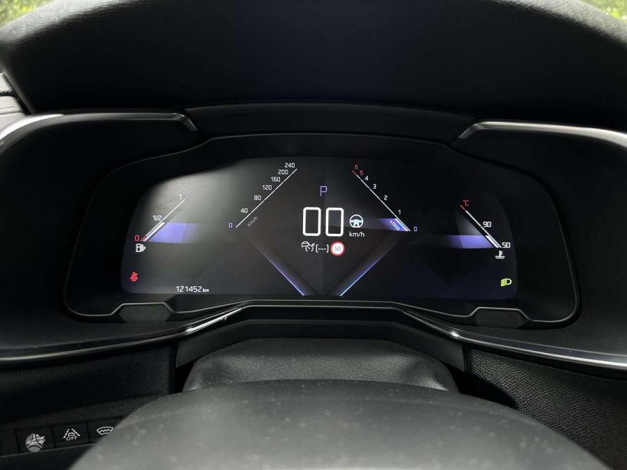 DS 7 Crossback 2018 Tauragė, ar dzinēja tilpumu 2.00 L un nobraukumu 121 tūkst. km par 16800 €, foto 31 vietnē AUTOMOTO.COM.LV