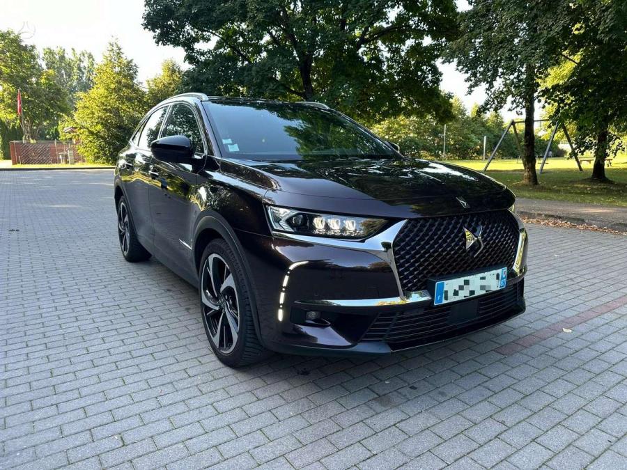 DS 7 Crossback 2018 Tauragė, ar dzinēja tilpumu 2.00 L un nobraukumu 121 tūkst. km par 16800 €, foto 1 vietnē AUTOMOTO.COM.LV