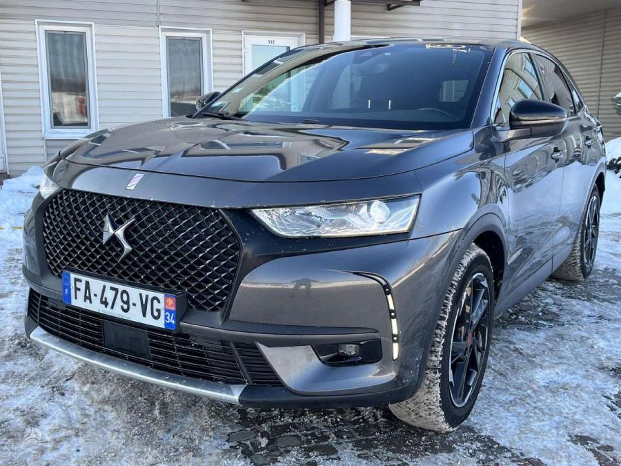 Pelēks DS 7 Crossback 2018 Viļņa, ar dzinēja tilpumu 1.60 L un nobraukumu 215 tūkst. km par 13915 €, foto 1 vietnē AUTOMOTO.COM.LV