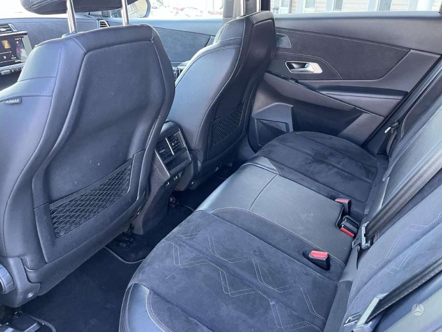 Pelēks DS 7 Crossback 2018 Viļņa, ar dzinēja tilpumu 1.60 L un nobraukumu 215 tūkst. km par 13915 €, foto 12 vietnē AUTOMOTO.COM.LV