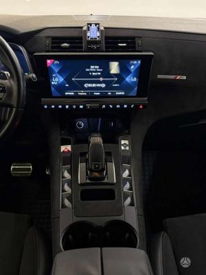 Grey DS 7 Crossback 2018 in Marijampole, with an engine capacity of 2.00 L and mileage of 280 thousand km for 13999 €, photo 25 on AUTOMOTO.COM.LV
