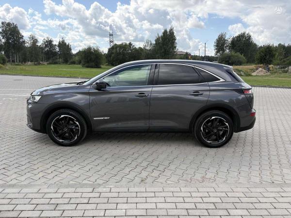 Grey DS 7 Crossback 2018 in Kaunas, with an engine capacity of 2.00 L and mileage of 210 thousand km for 13900 €, photo 3 on AUTOMOTO.COM.LV