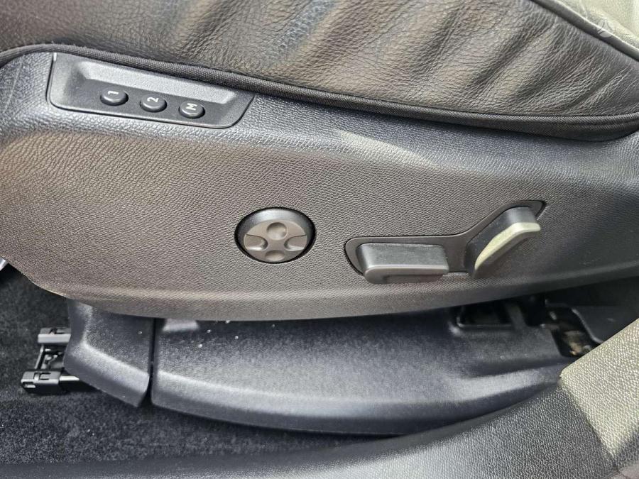 Pelēks DS 7 Crossback 2018 Ukmergė, ar dzinēja tilpumu 1.50 L un nobraukumu 255 tūkst. km par 12100 €, foto 21 vietnē AUTOMOTO.COM.LV