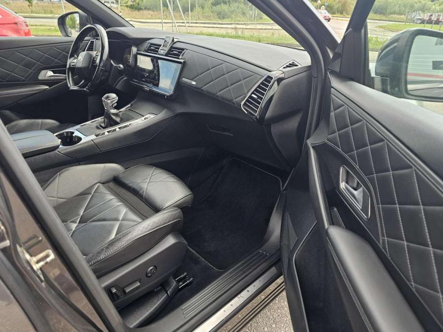 Pelēks DS 7 Crossback 2018 Ukmergė, ar dzinēja tilpumu 1.50 L un nobraukumu 255 tūkst. km par 12100 €, foto 26 vietnē AUTOMOTO.COM.LV