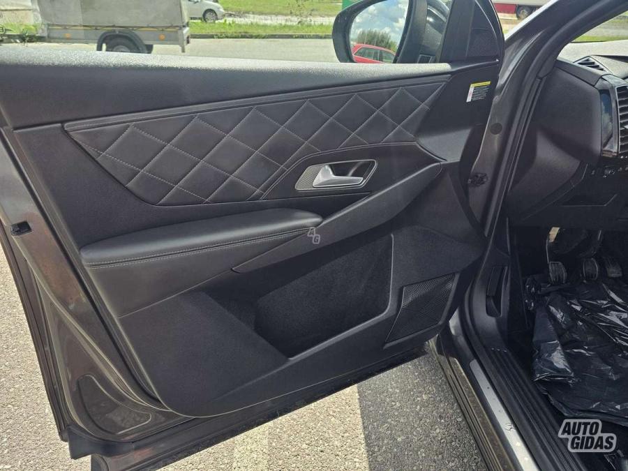 Grey DS 7 Crossback 2018 in Ukmerge, with an engine capacity of 1.50 L and mileage of 255 thousand km for 11850 €, photo 20 on AUTOMOTO.COM.LV