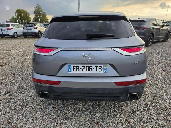Pelēks DS 7 Crossback 2018 Tauragė, ar dzinēja tilpumu 2.00 L un nobraukumu 291 tūkst. km par 8300 €, foto 5 vietnē AUTOMOTO.COM.LV
