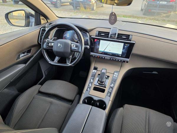 Pelēks DS 7 Crossback 2018 Tauragė, ar dzinēja tilpumu 2.00 L un nobraukumu 291 tūkst. km par 8300 €, foto 10 vietnē AUTOMOTO.COM.LV