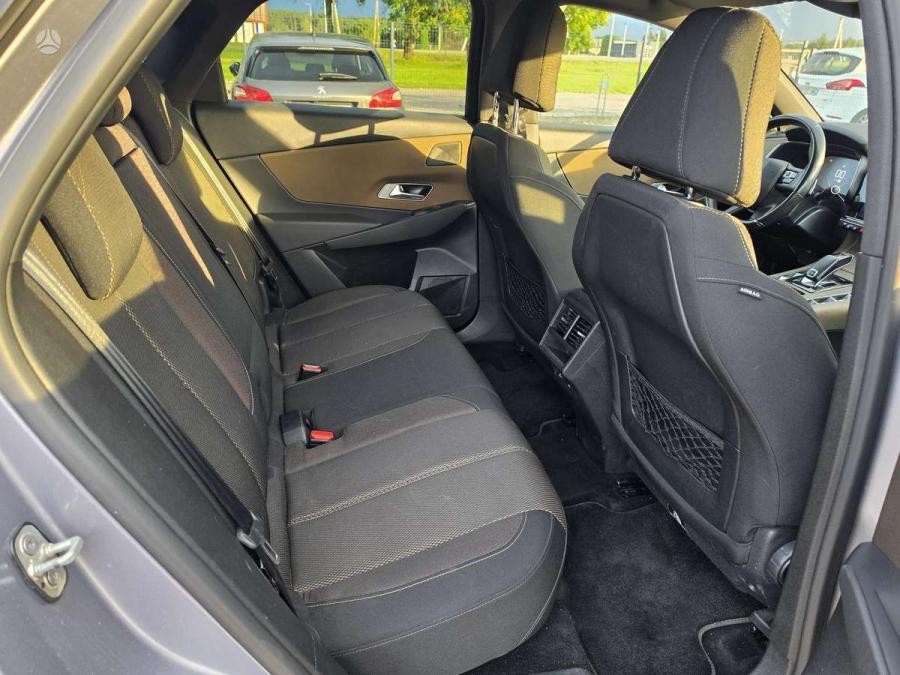 Grey DS 7 Crossback 2018 in Taurage, with an engine capacity of 2.00 L and mileage of 291 thousand km for 8300 €, photo 23 on AUTOMOTO.COM.LV