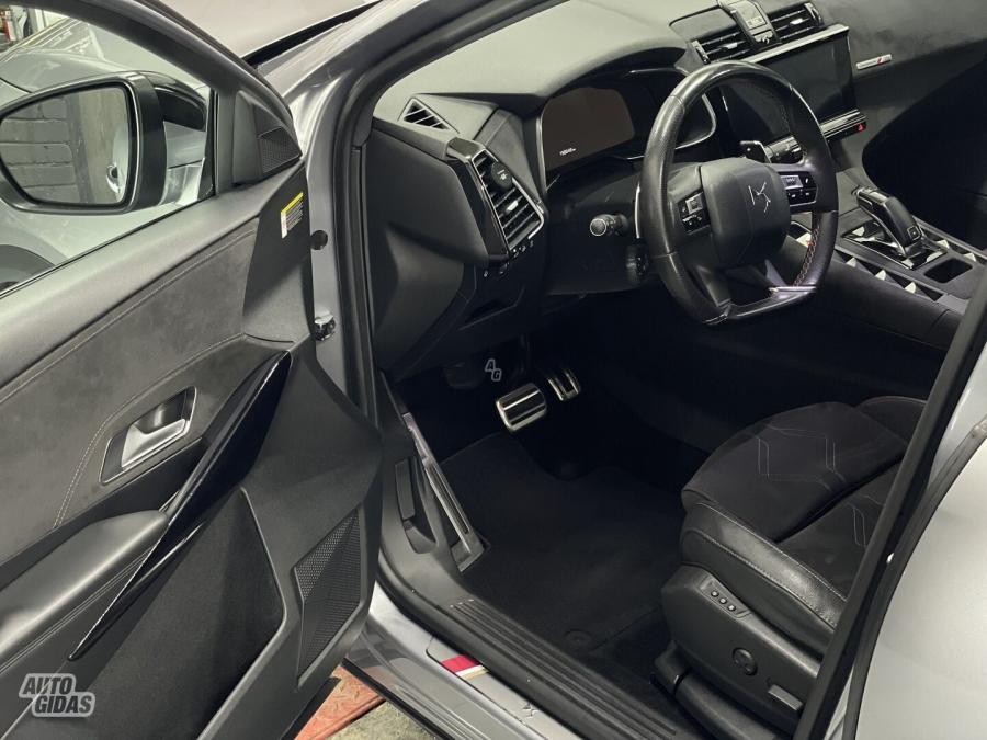 Pelēks DS 7 Crossback 2019 Ukmergė, ar dzinēja tilpumu 1.50 L un nobraukumu 198 tūkst. km par 16800 €, foto 28 vietnē AUTOMOTO.COM.LV