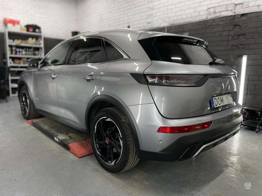 Grey DS 7 Crossback 2019 in Ukmerge, with an engine capacity of 1.50 L and mileage of 199 thousand km for 16800 €, photo 12 on AUTOMOTO.COM.LV