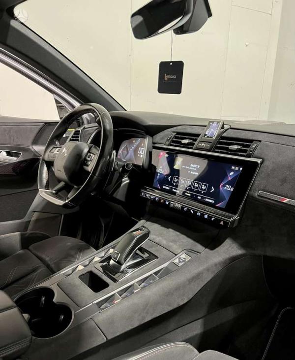 Grey DS 7 Crossback 2019 in Klaipeda, with an engine capacity of 1.50 L and mileage of 140 thousand km for 14999 €, photo 2 on AUTOMOTO.COM.LV