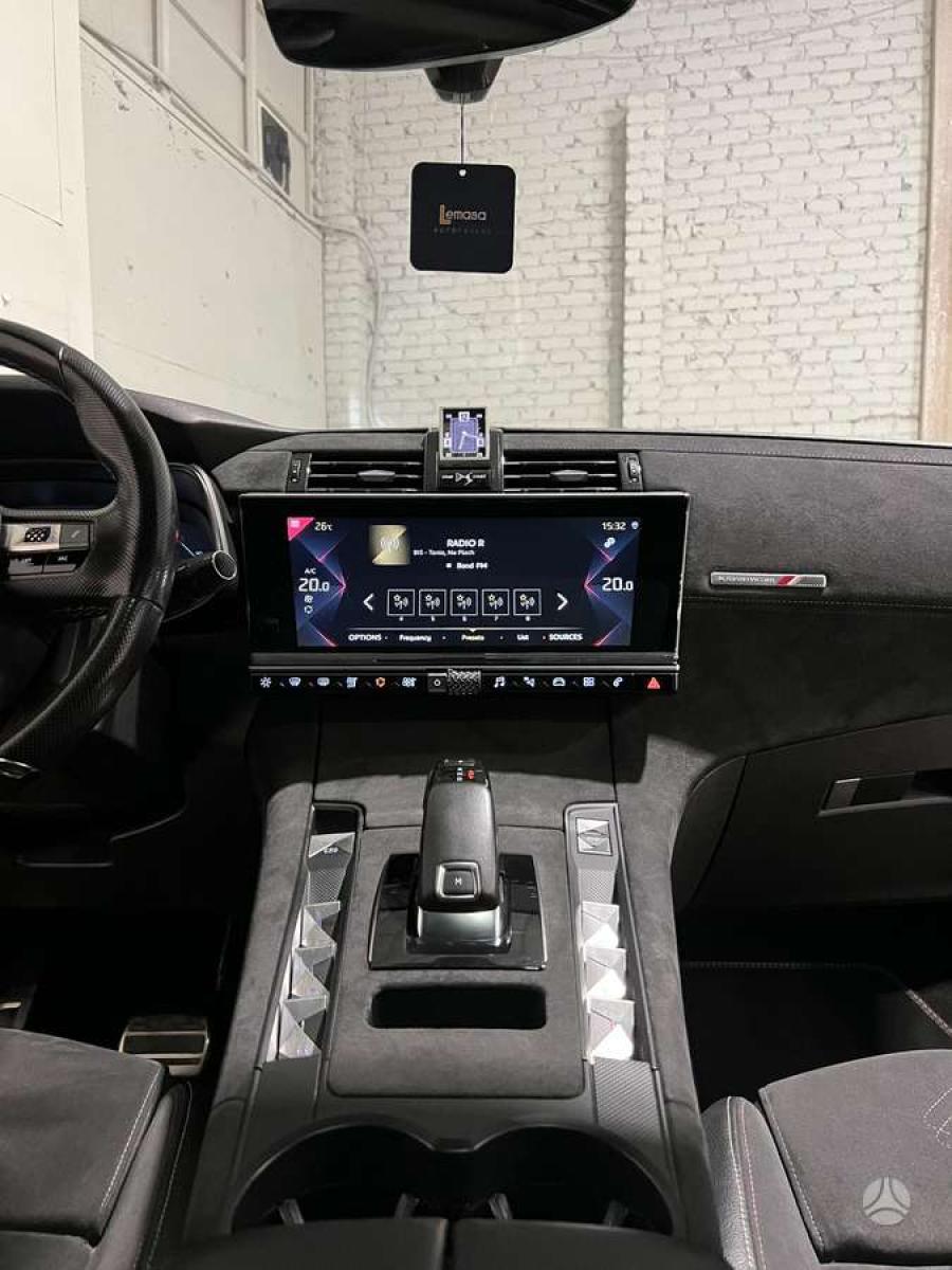 Grey DS 7 Crossback 2019 in Klaipeda, with an engine capacity of 1.50 L and mileage of 140 thousand km for 14999 €, photo 16 on AUTOMOTO.COM.LV