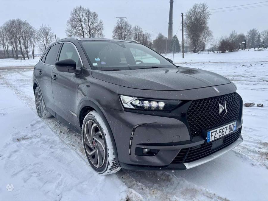 Pelēks DS 7 Crossback 2020 Tauragė, ar dzinēja tilpumu 1.60 L un nobraukumu 120 tūkst. km par 15500 €, foto 1 vietnē AUTOMOTO.COM.LV