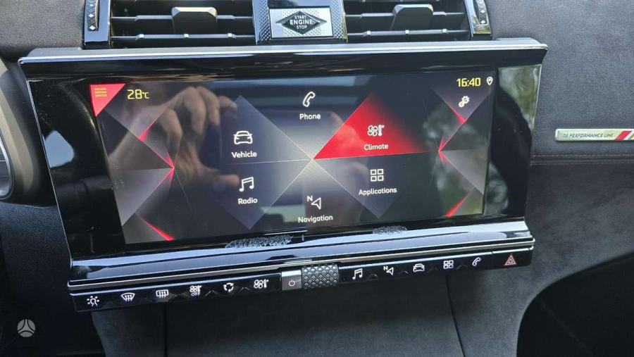 Серый DS 7 Crossback 2020 в Каунас, объемом двигателя 2.00 л и пробегом 177 тыс. км за 18200 €, фото 31 на AUTOMOTO.COM.LV
